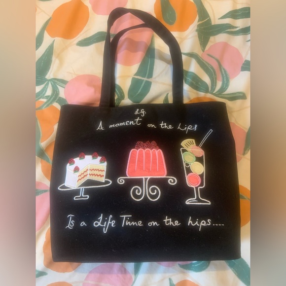 Lulu Guinness | Bags | Lulu Guinness A Moment On The Lips Purse | Poshmark